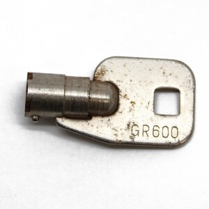 ONE GR Vending Machine Key, GR600, GR700, GR3800, GR7592, Greenwald ...
