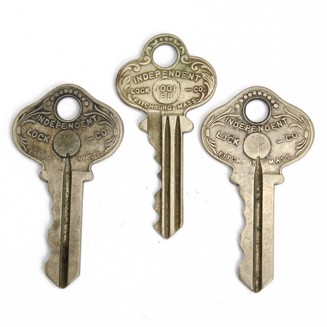3 Vintage Independent Lock Co Keys, Fitchburg MASS USA, Jewelry and Art ...