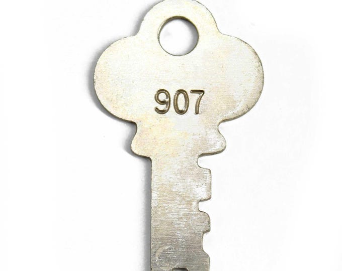 Long Lock Co T907 Trunk Steamer Key, One Antique Luggage Key - Etsy