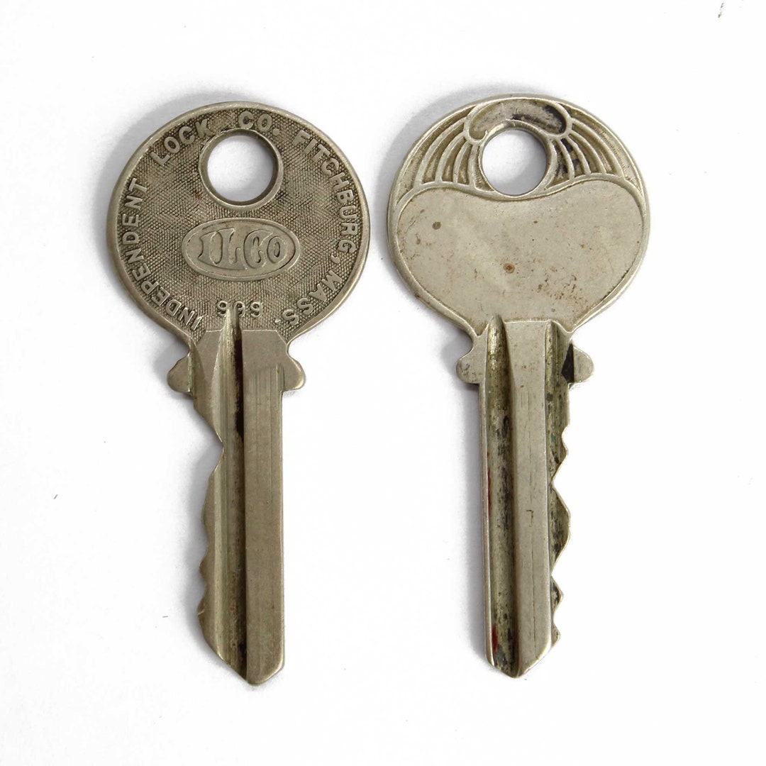 Two Independent Lock Keys, ILCO, Old Made in the USA Key, Charm Keys - Etsy