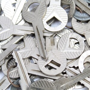 Vintage Ford Key, Antique Automotive Key, Round Top Ford Car Key, Key ...