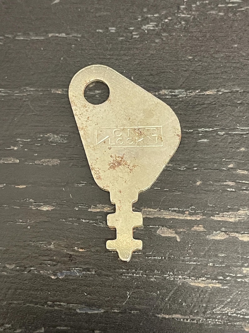 Long Lock Co Key, Antique Luggage Trunk Steamer Key - Etsy