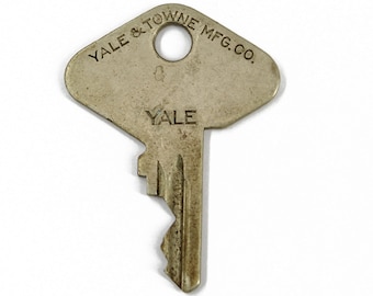 Vintage Yale & Towne MFG Co Key, Rare Yale Key - Etsy