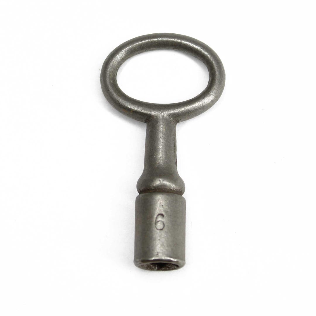 Vintage Square Shaft Key, No 6 Clock Wind, Winding Key, Square Shaft ...