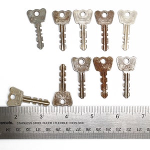 10 Vintage Master Lock Keys, Saw Tooth Keys, Milwaukee Wis. USA - Etsy