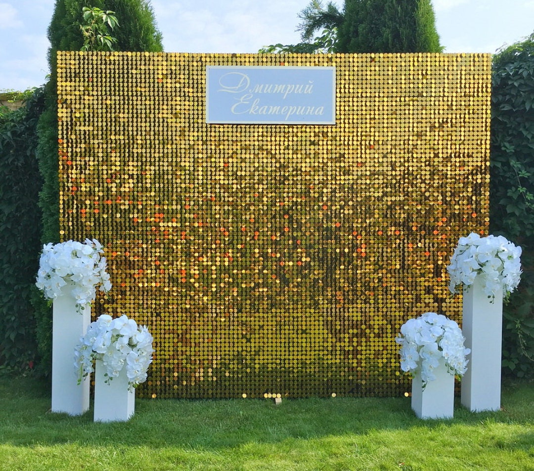 Photo Zone From Sequins, Signs From Sequins, Advertising From Sequins ...