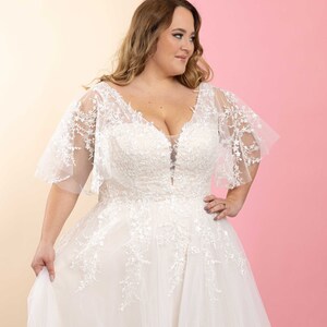 Lasabina Camilla Plus Size Wedding Dress - Etsy