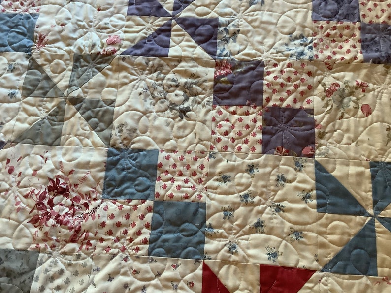 Moda Patchwork Quilt With 20 Coordinating Fabrics, Floral Border 73 X ...