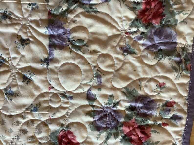 Moda Patchwork Quilt With 20 Coordinating Fabrics, Floral Border 73 X ...