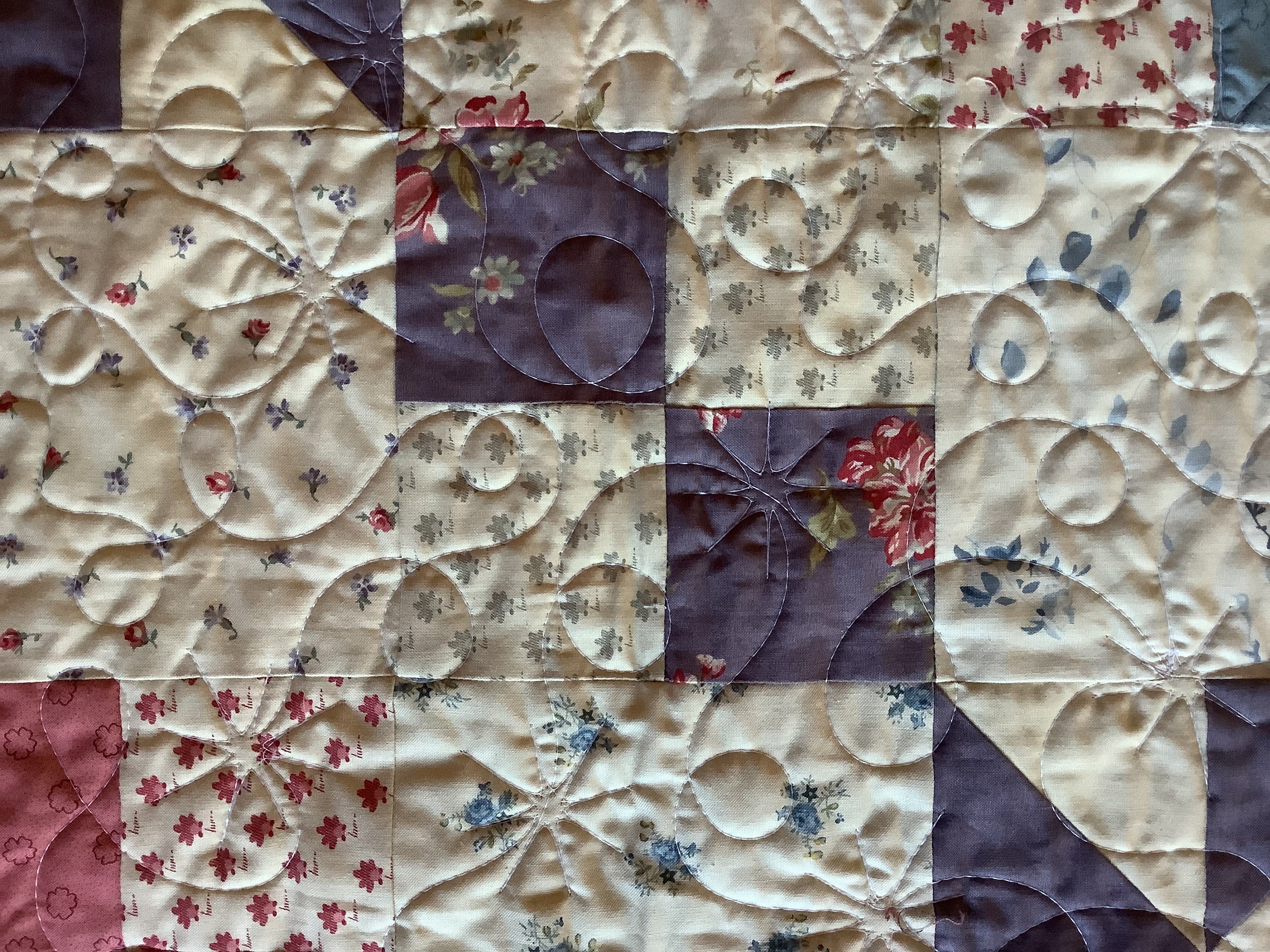 Moda Patchwork Quilt With 20 Coordinating Fabrics, Floral Border 73 X ...