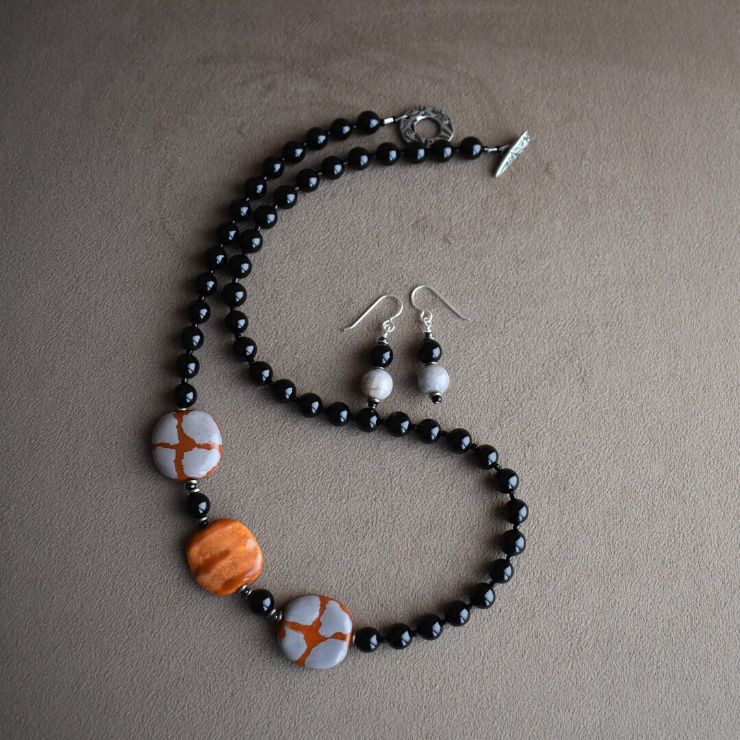 Kazuri on Safari Focal Bead Necklace Set, Kazuri Giraffe and Zebra ...