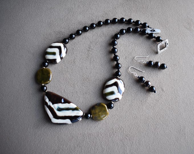 Kazuri Focal Beads Necklace Set, Brown and White Triangle and ...