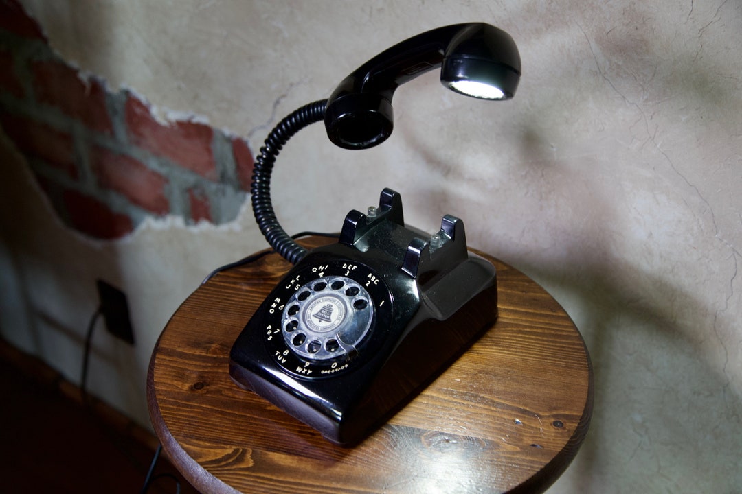 Vintage Phone Lamp, Retro, Home Decor, Desk Lamp, Office Furniture ...