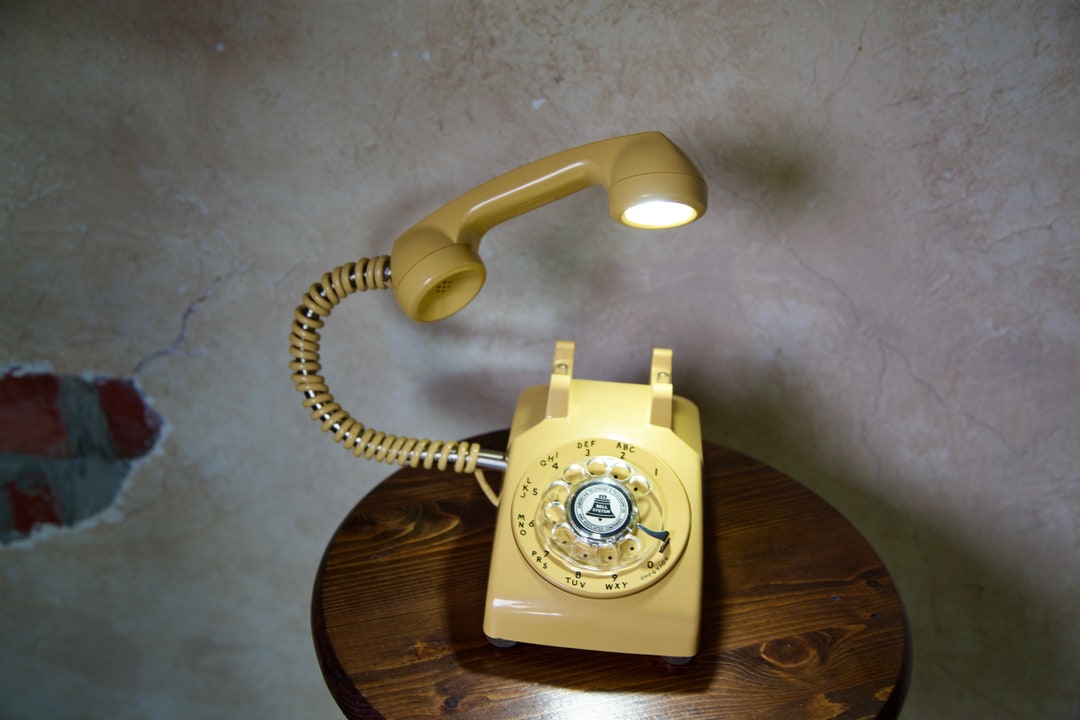 Vintage Phone Lamp, Retro, Home Decor, Desk Lamp, Office Furniture ...