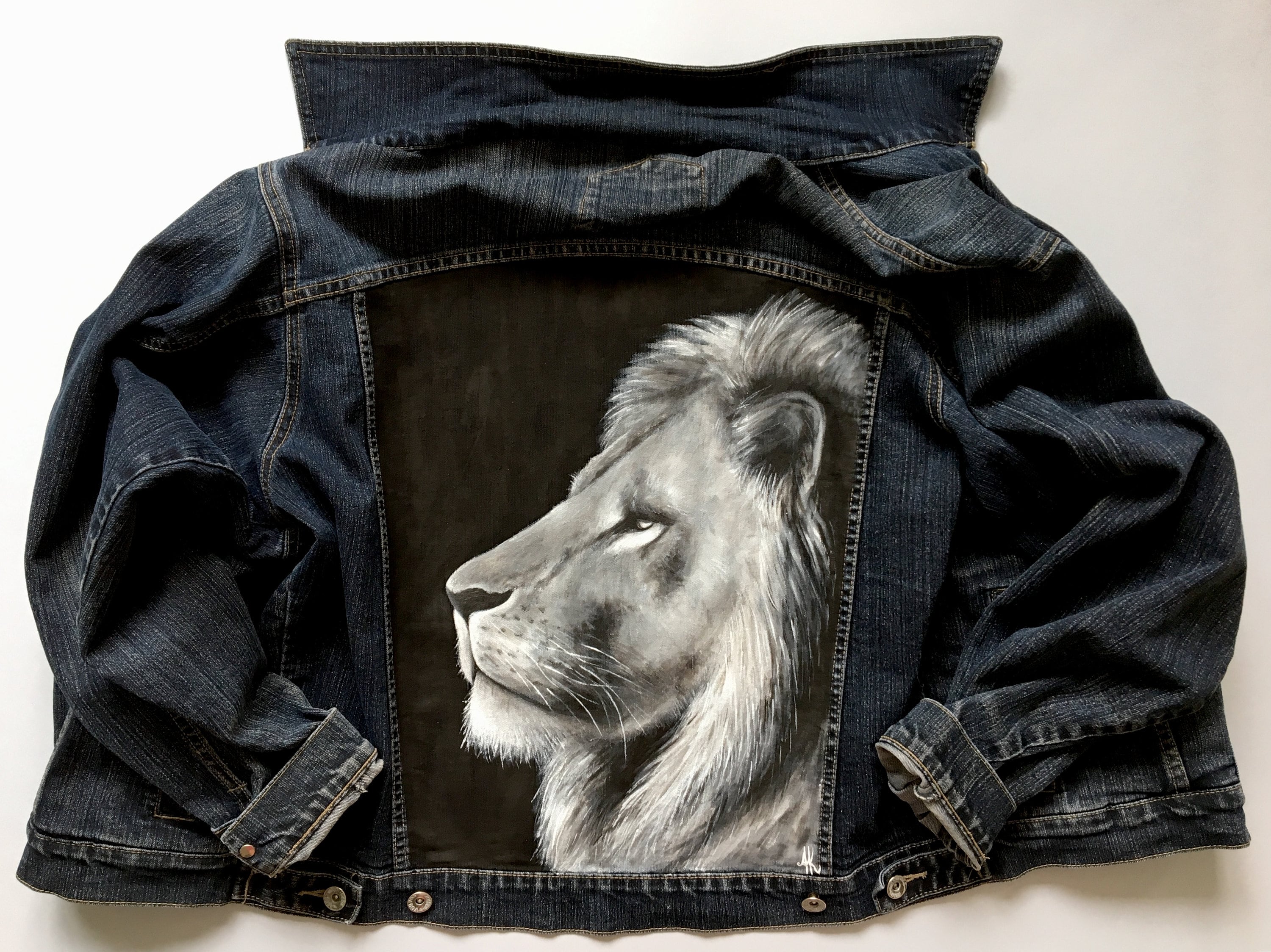 Custom Painted Jacket Hand Painted Denim Jacket Lion Personalized Denim ...