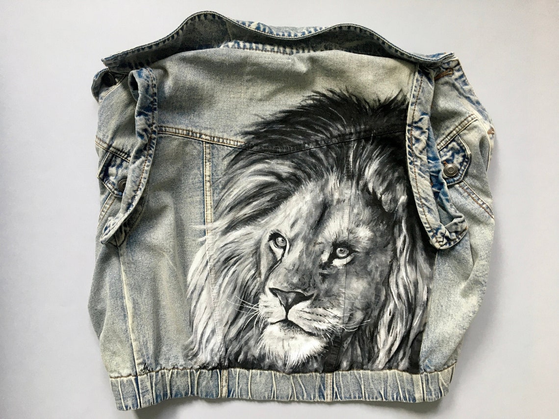 Custom Painted Denim Vest Lion Denim Jacket Lion Hand Painted Jean ...
