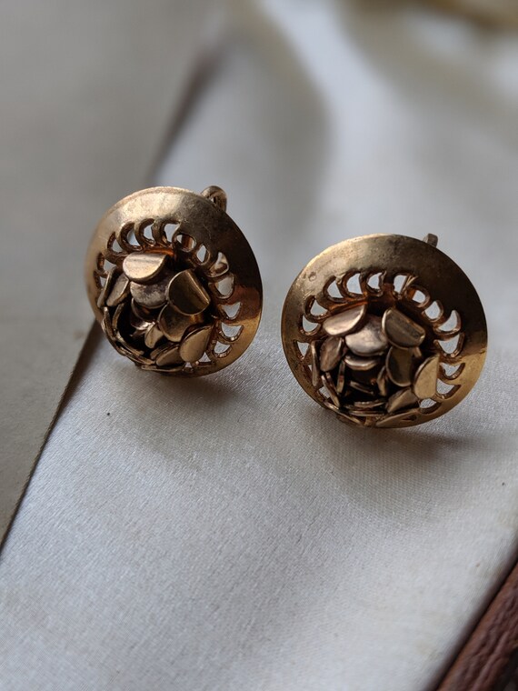 Antique Victorian Edwardian Brass Screw Back Floral E… - Gem