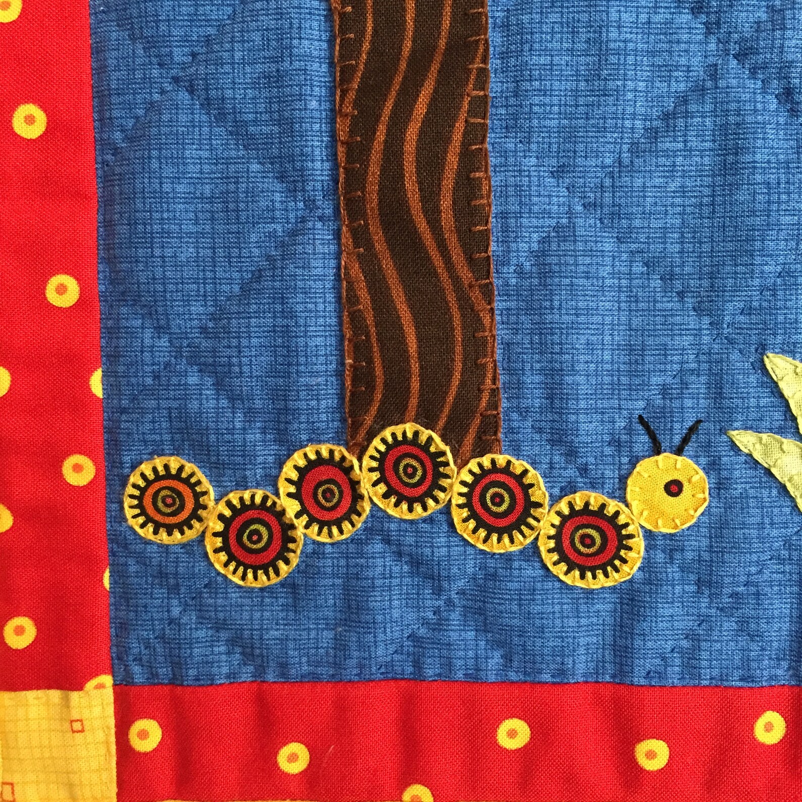 Bee Happy Applique Mini Quilt Pattern | Etsy