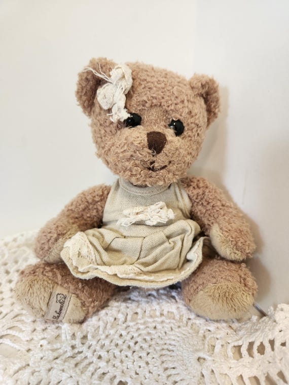 Bukowski teddy bear store