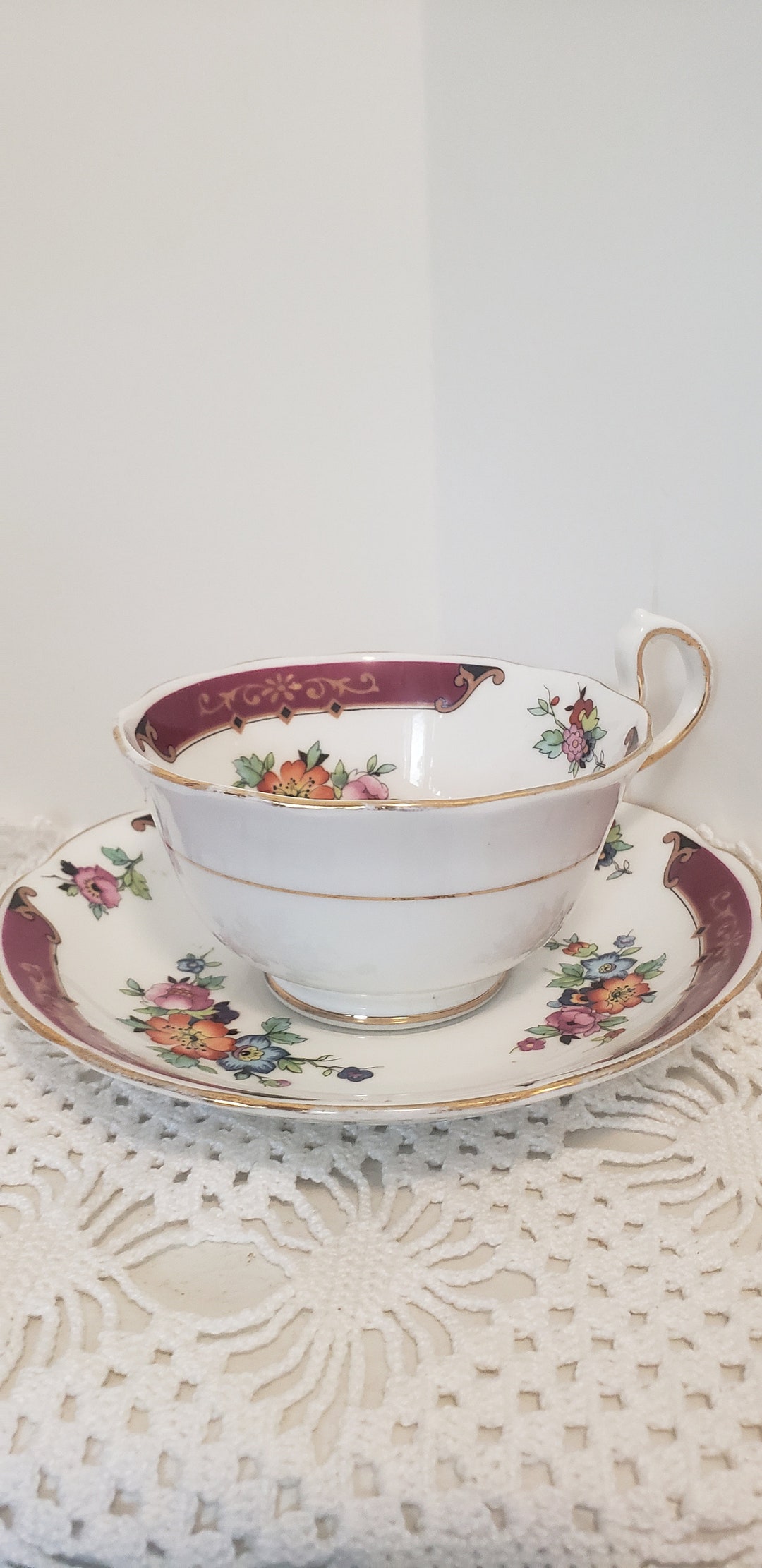 Royal Albert Vintage Bone China Tea Cup: Burgundy Floral, 1927 - Etsy