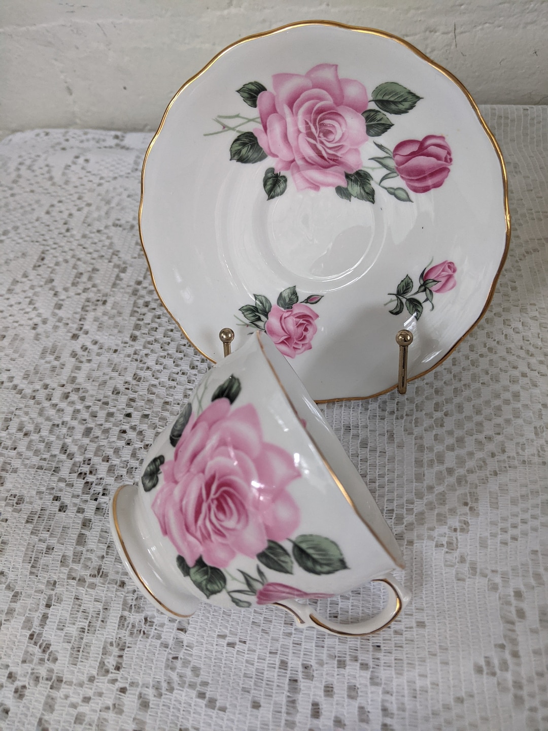 Royal Vale Pink Rose Tea Set 1960s Pink Rose With Gold Trim Tea Set ...
