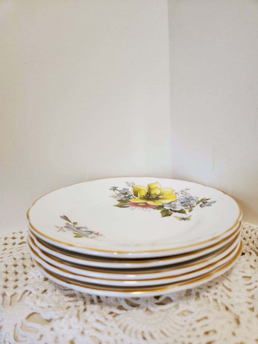 Set of 6 Plates Dessert Sandwich Plates Six Inch Plates Yellow Flowers ...