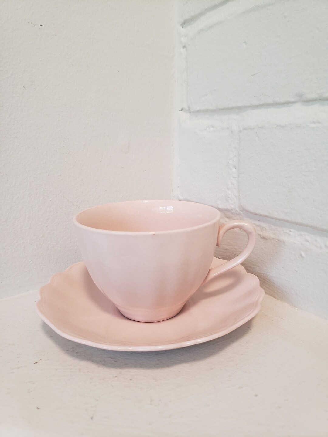 Vintage Meakin Powder Pink Tea Cup With Scallop Saucer Vintage ...