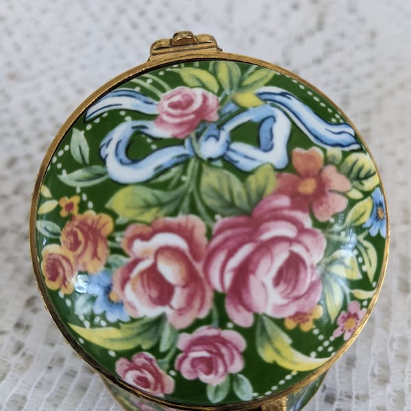 Fenton Trinket Box - Etsy