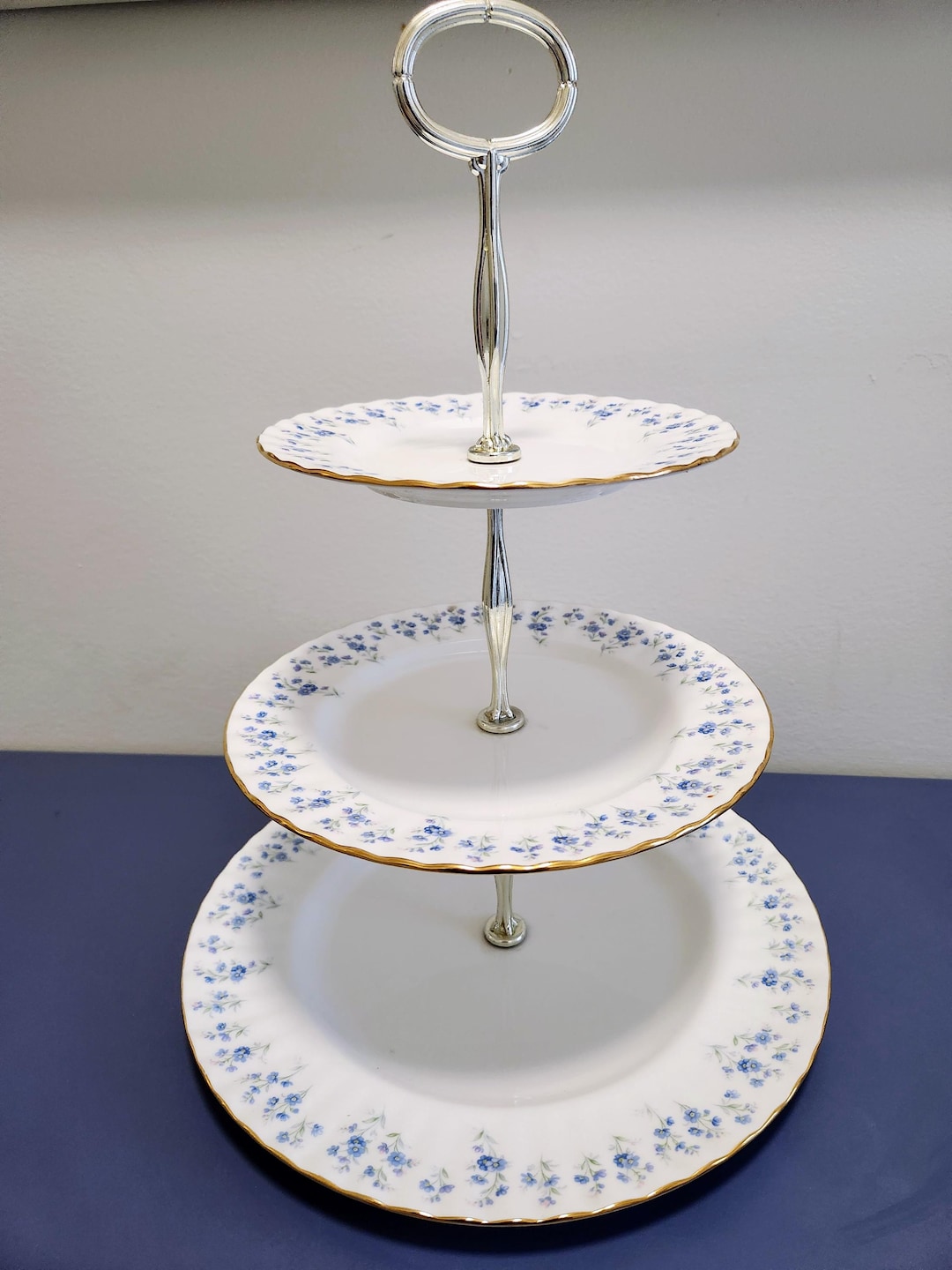 Royal Albert Memory Lane Bone China Three Tier Dessert Cake Stand White ...