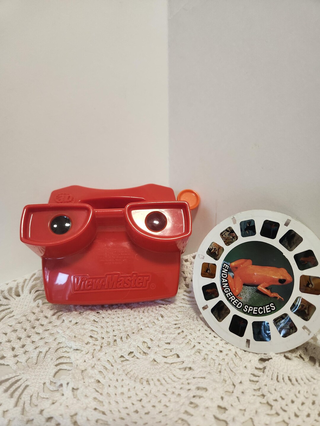 Red View Master With One Reel Toys for Boys 3D View Master Vintage Toys ...