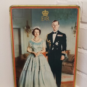 Vintage Queen Elizabeth II Tin With Prince Phillip Vintage Royalty ...