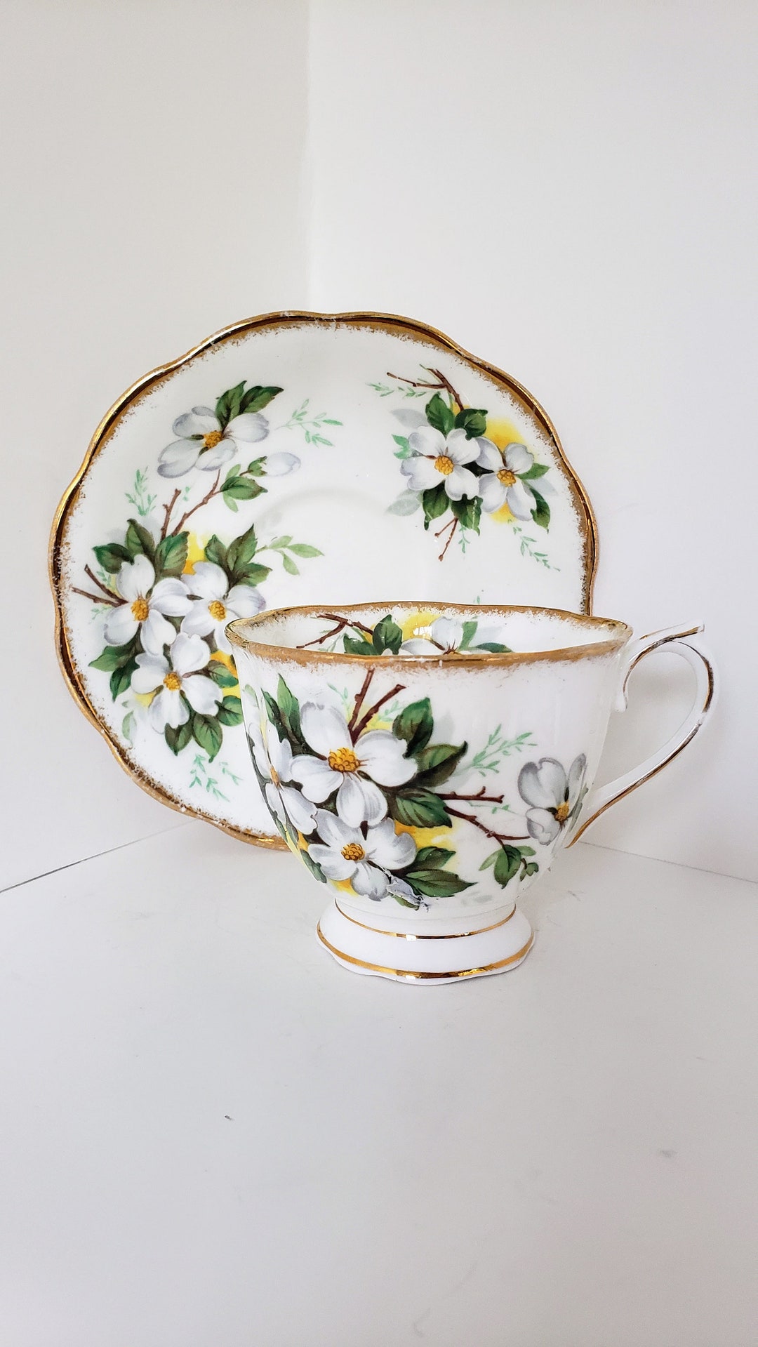 White Dogwood Tea Cup and Saucer Royal Albert Vintage Spring Tea Cup ...