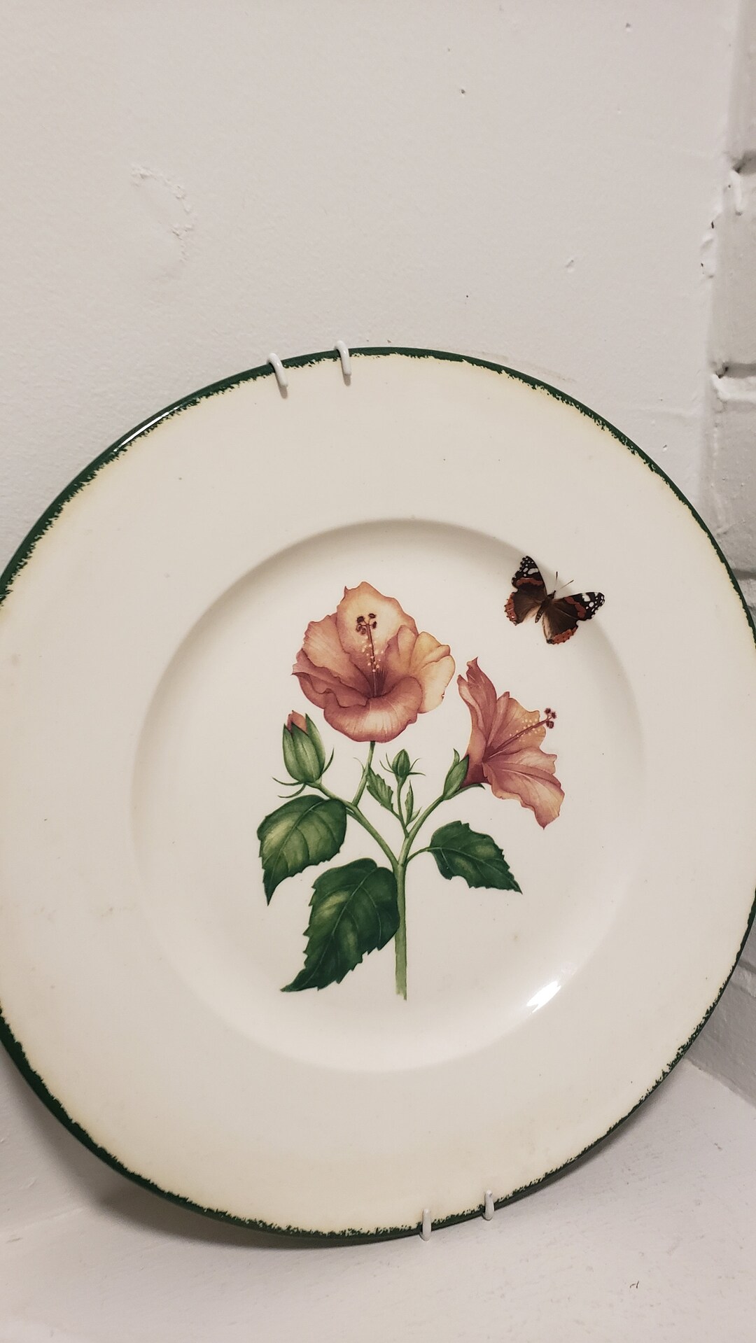 Vintage Bermuda Clayworks Floral Wall Plate Shabby Chic Plate Wall ...
