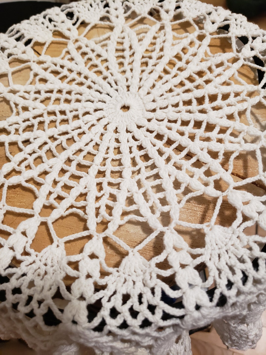White Crochet Round Table Topper Intricate Hand Made Shabby Chic Table Ware Accent With Crochet ...