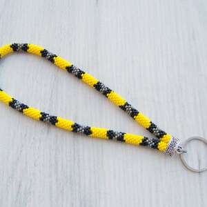 DIY Keychain Bead Crochet Kit Yellow Snake Pattern Beadwork Wristlet ...