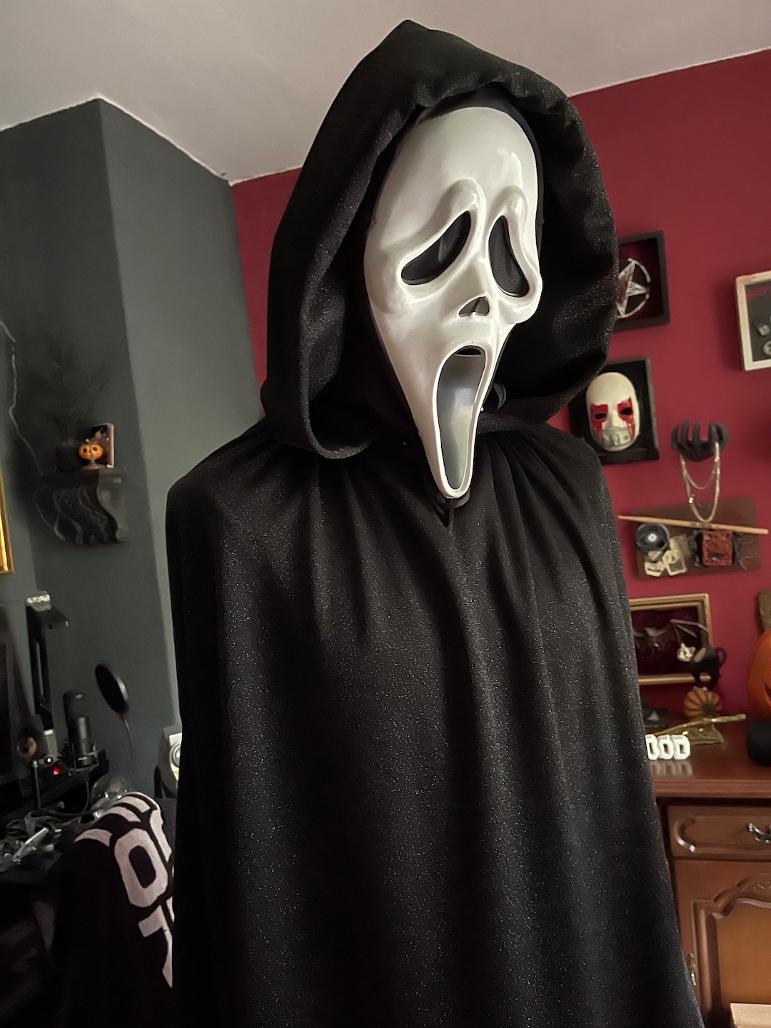 Scream 1 Robe, Including Mask - Etsy