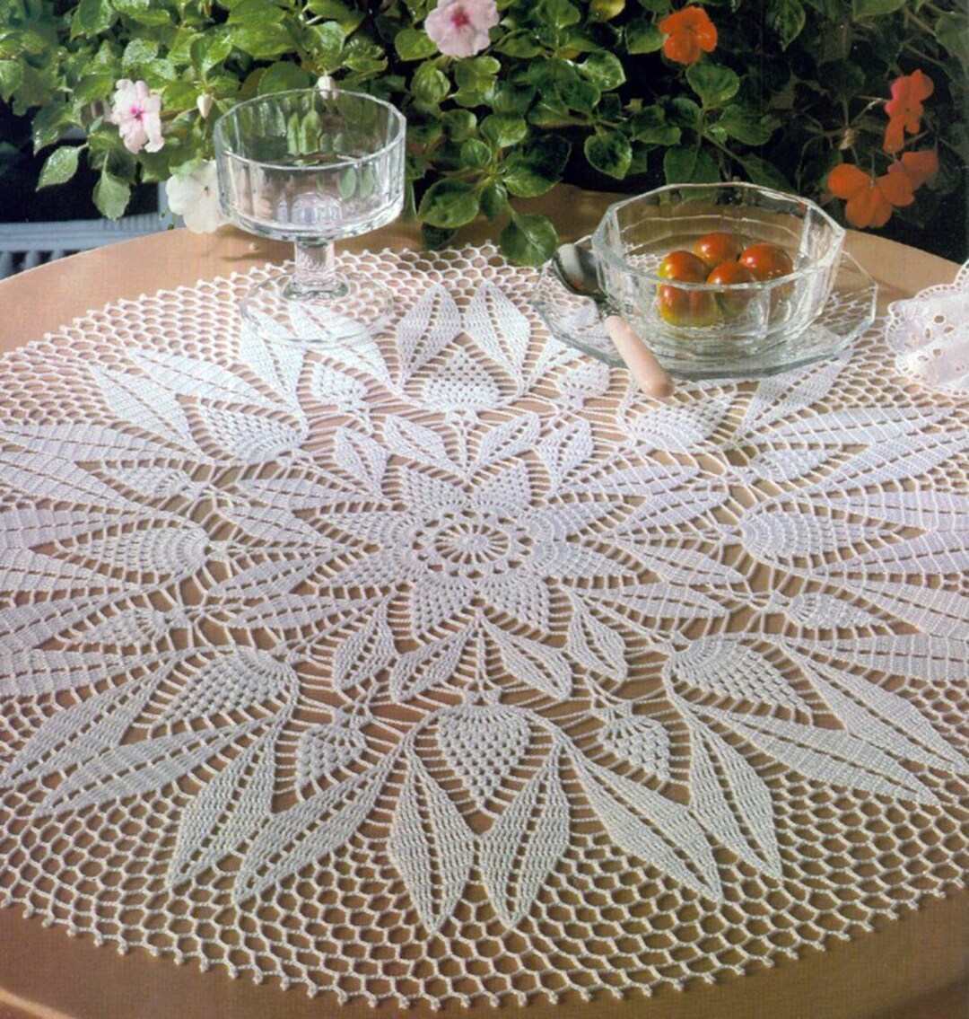 Flower Lace Table Center Vintage Crochet Pattern Size: 21 Ins 54 Cm ...