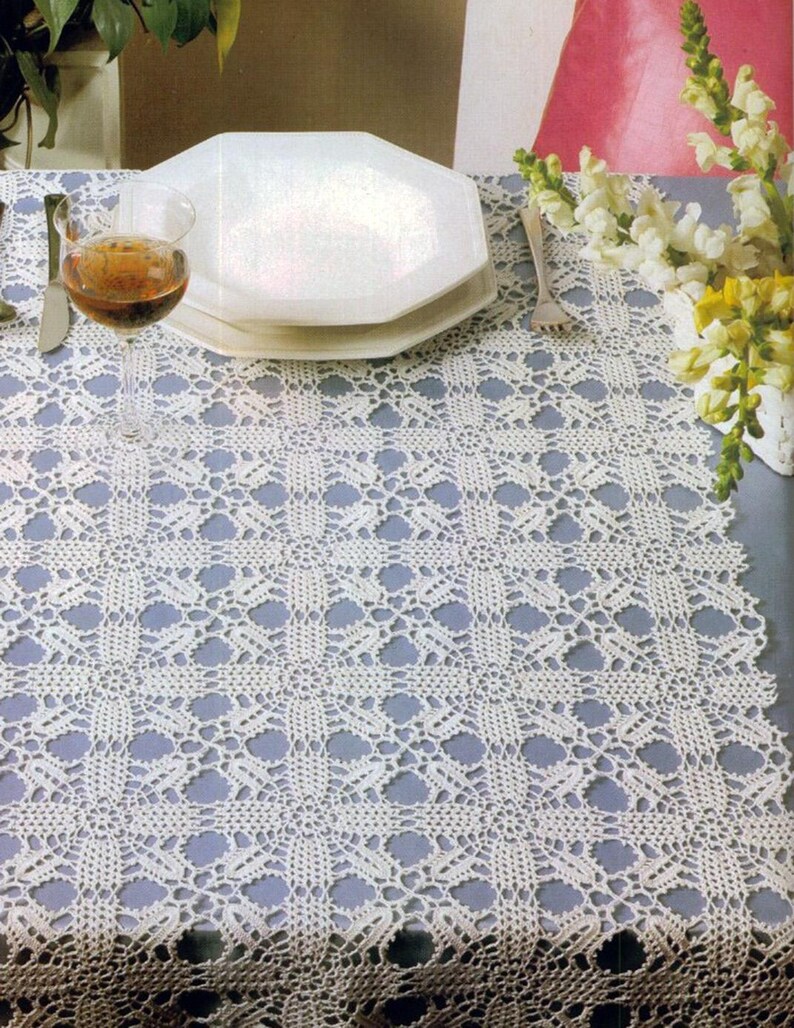 Lace Motifs Table Throw Vintage Crochet Pattern Patchwork Tablecloth ...