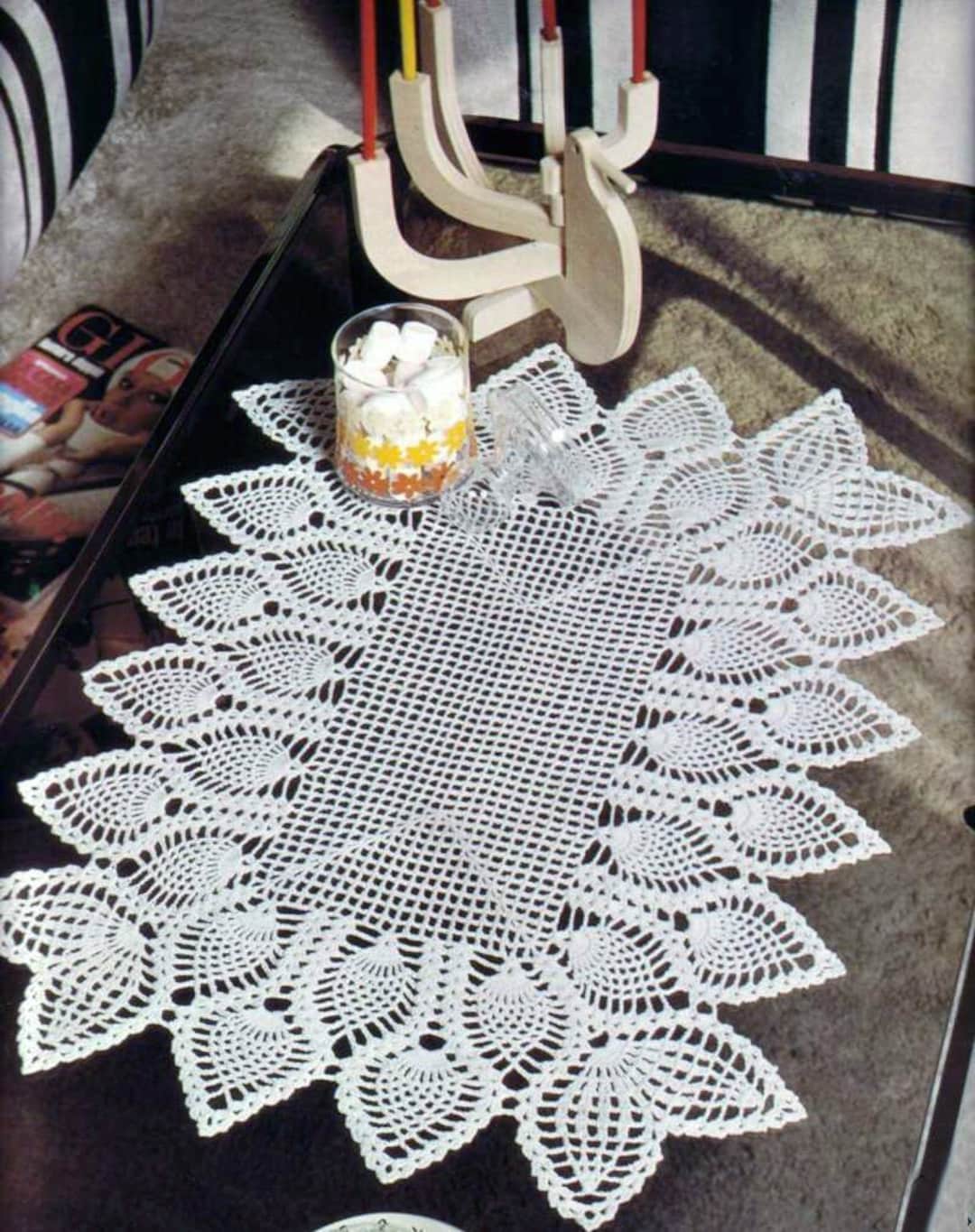 Pineapple Table Runner Vintage Crochet Pattern Size: 27 X 13 Ins 70x35 ...