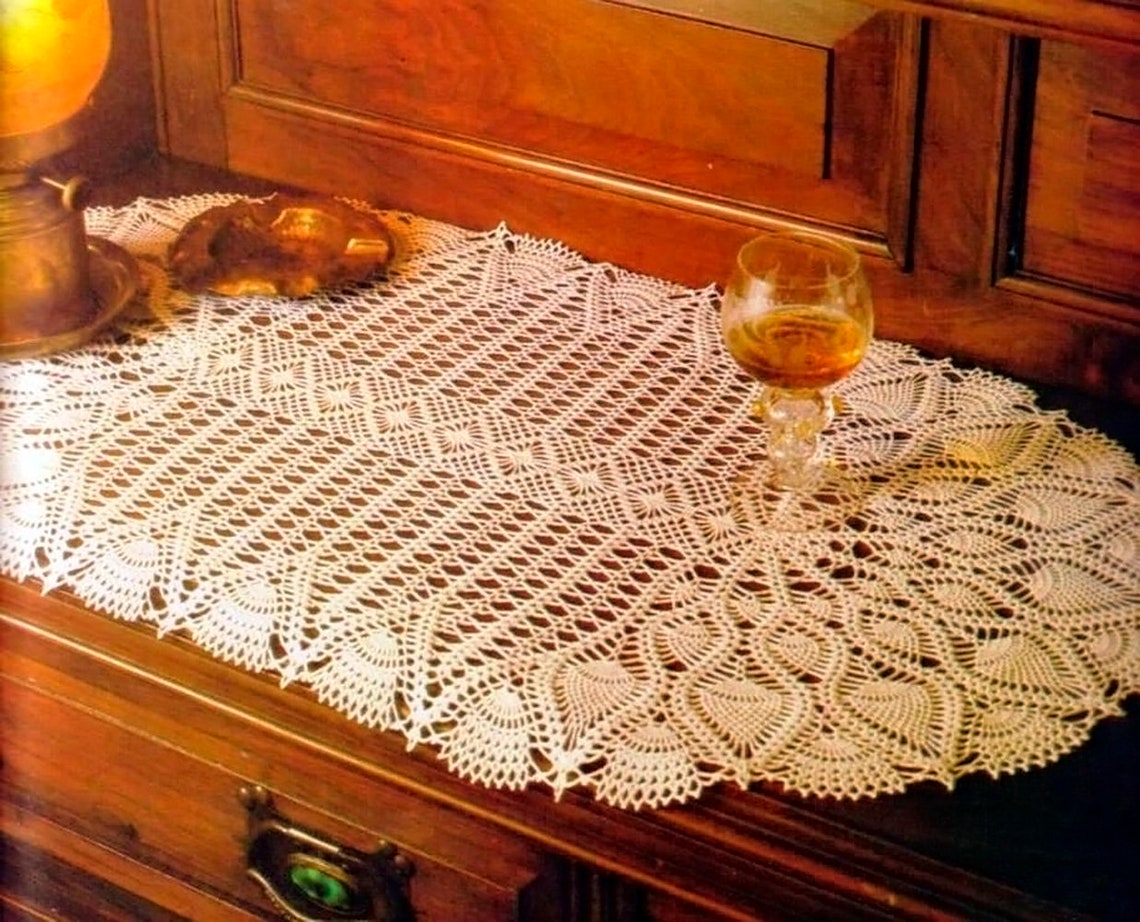 Crochet Oval Pineapple Table Runner Pineapple Pattern Chart Oval Table ...