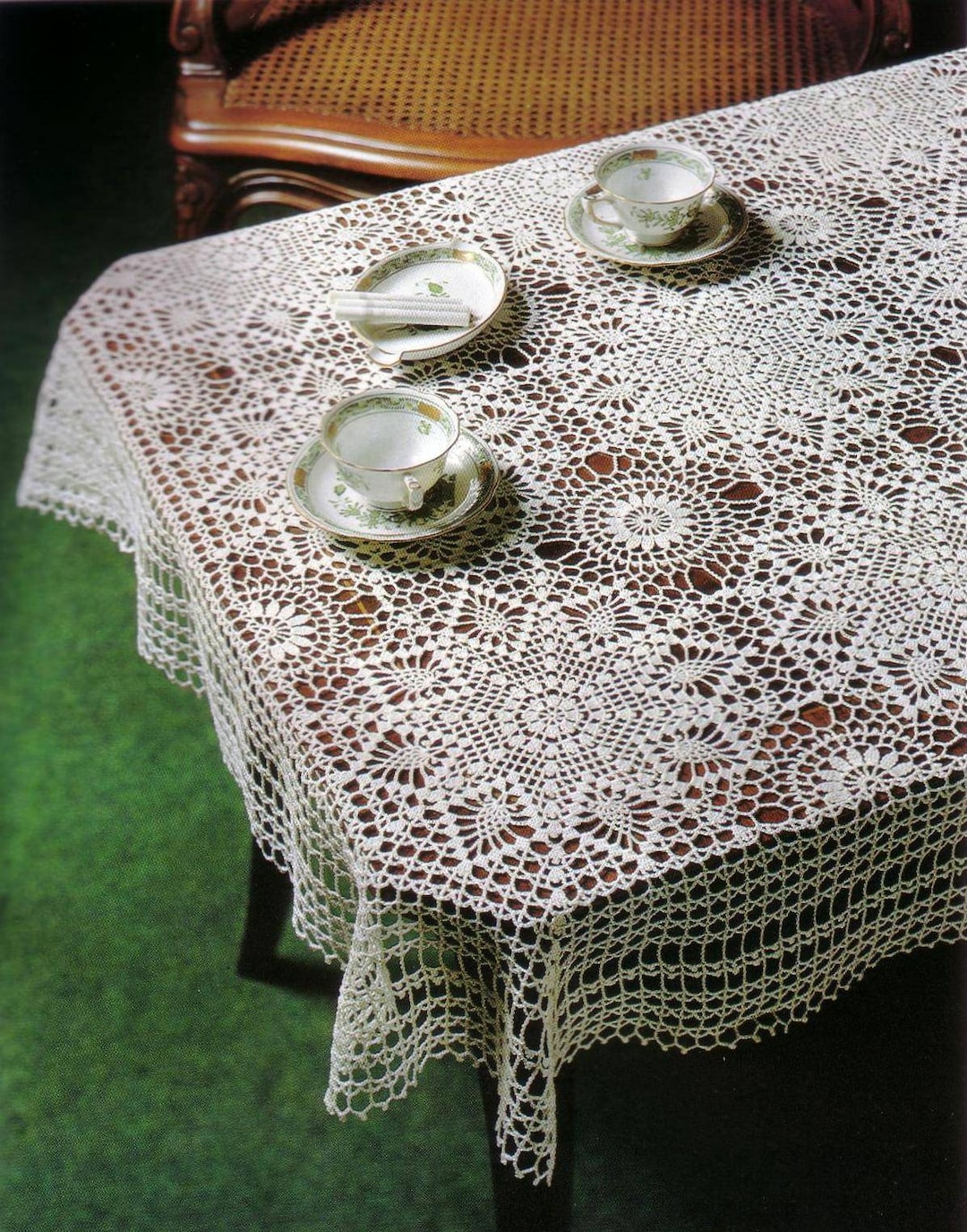 A Beautiful Square Tablecloth Made of Octagonal Motives| 37 “(94 Cm ...