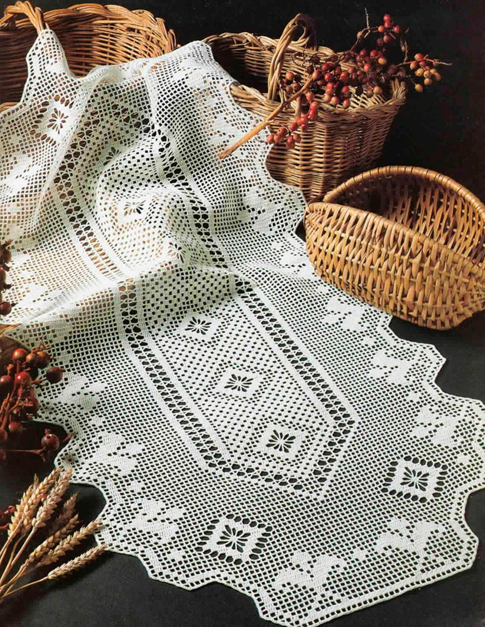 Vintage Chart Crochet Pattern Table Runner | SIZE : About 37 X 17 Inc ...