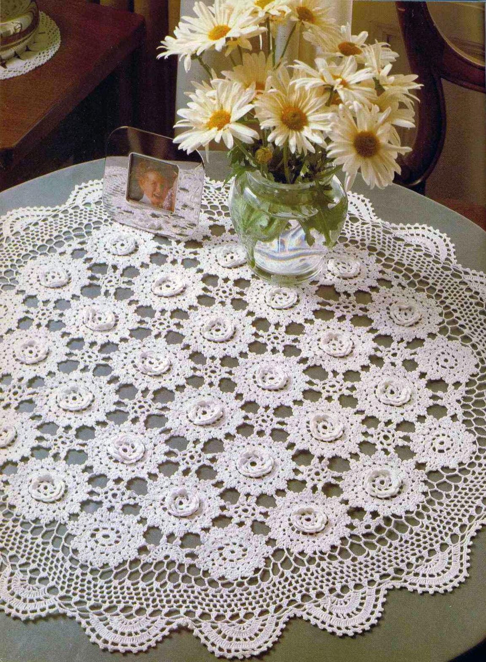 Floral Table Center Vintage Crochet Pattern Round Lace Centerpiece ...