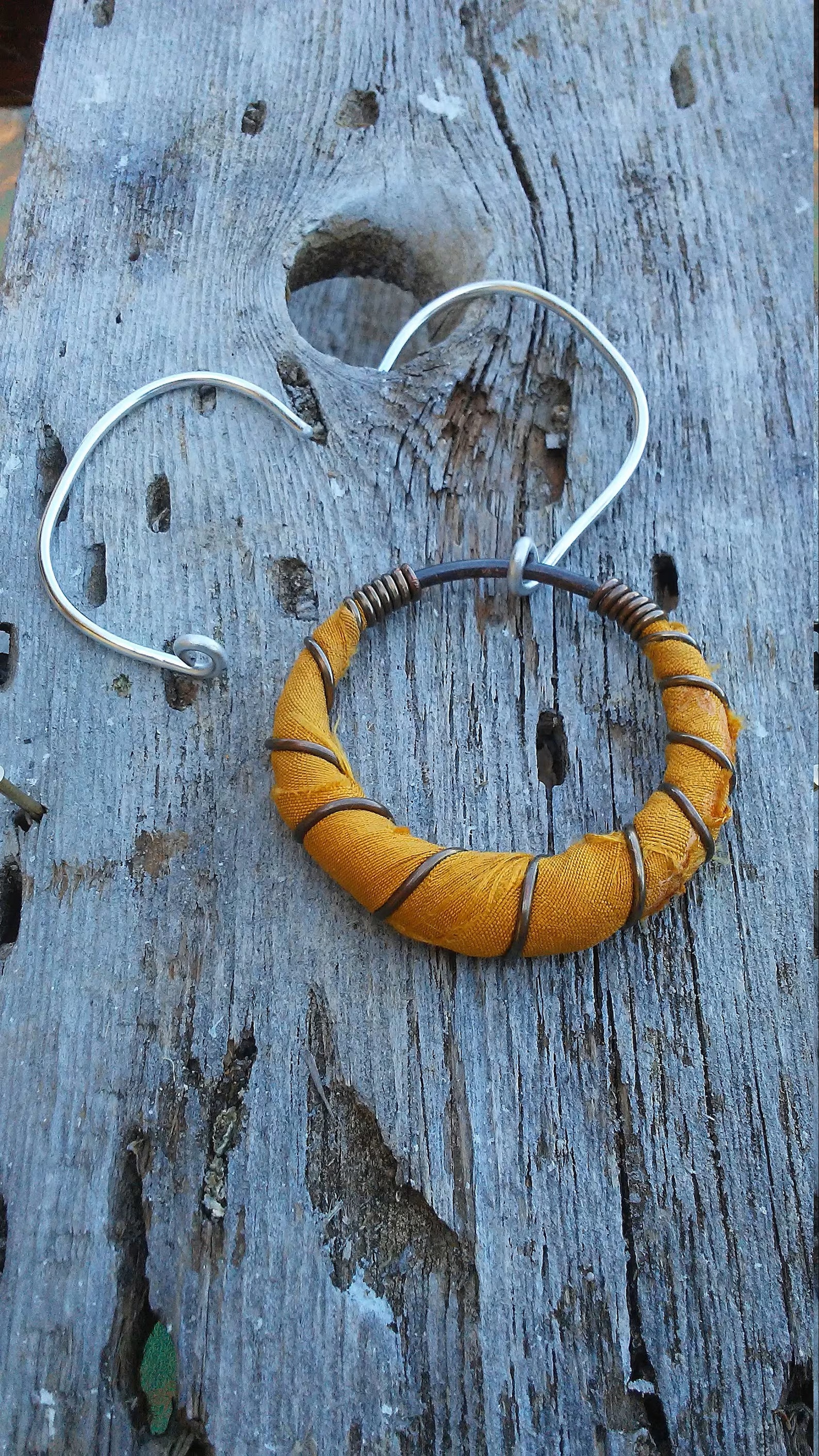 Honey Color Ear Support Lobe Lifters – Stabilize & Lift Earlobes ...