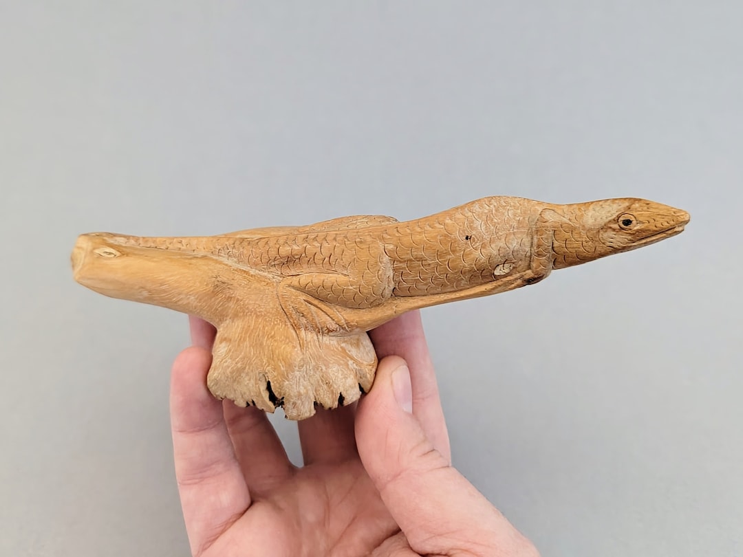 Vintage 6.5" Long Hand Carved Wood Lizard, Hand Carved Burl Wood Lizard ...