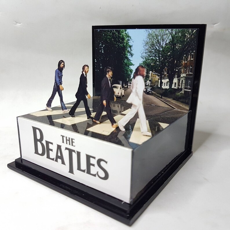 Diorama 3d cube with song the Beatles Abbey Road mp3 Bluetooth | Etsy
