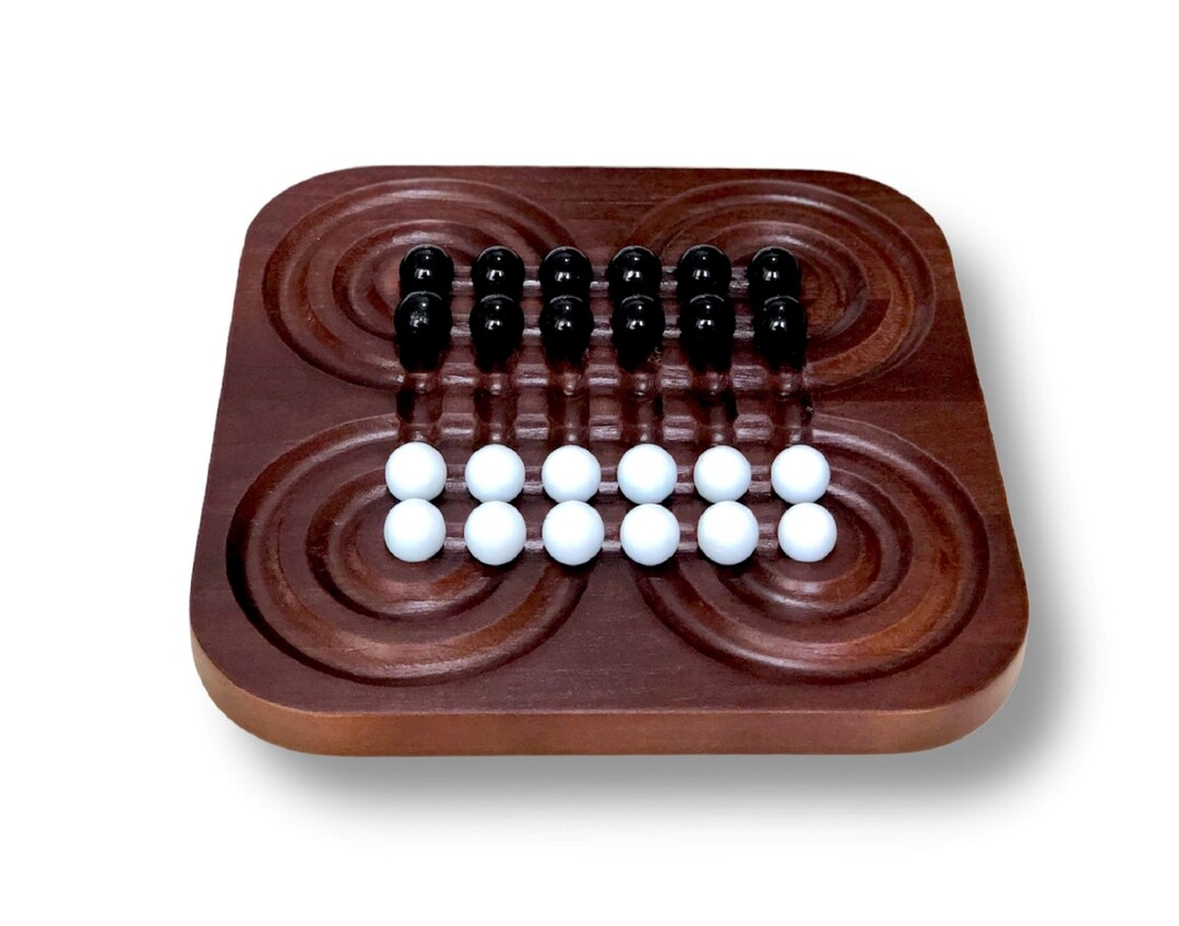 Surakarta Table Game, Strategy Game, Strategy Wood Board Game, Board ...