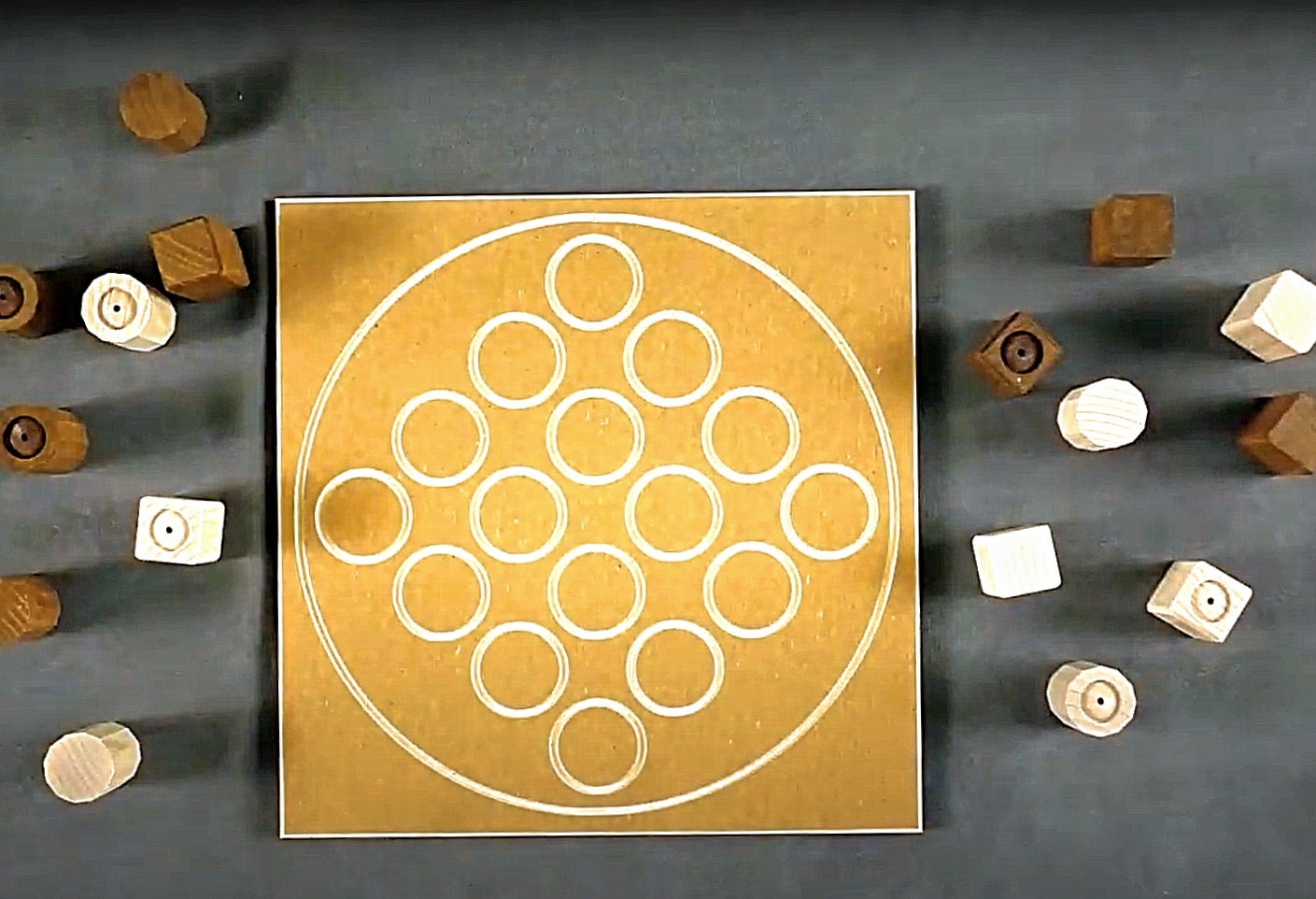 Quarto Game, Four in a Row Game, Strategy Game, Travel Game, Logic Game ...