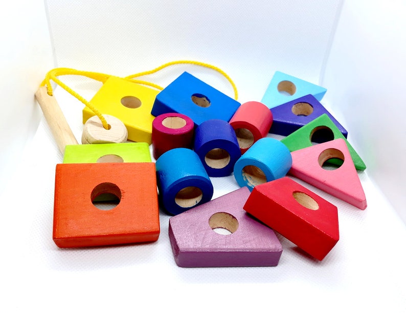 Geometric Shapes Lacing Set, Lacing Toy, Fine Motor Skills, Wooden ...