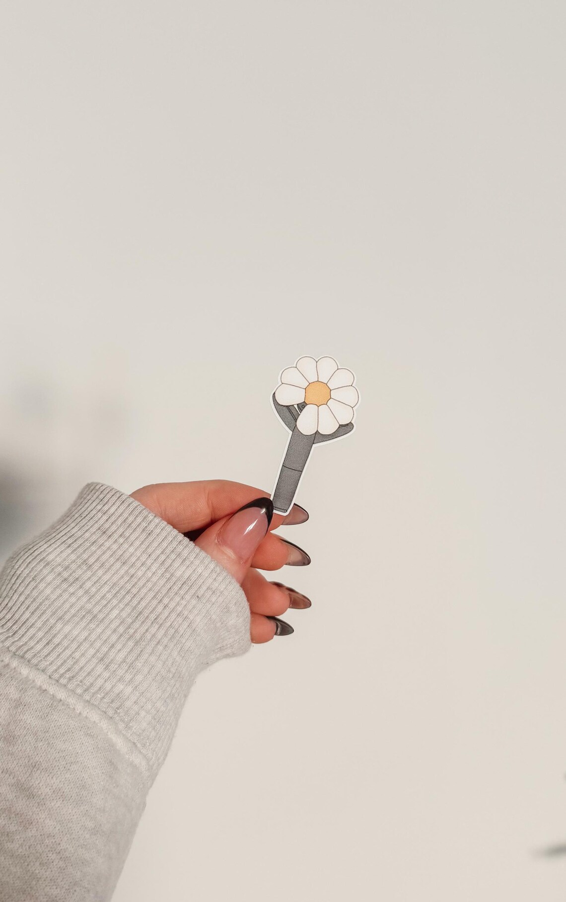 Daisy Gdragon Sticker - Etsy